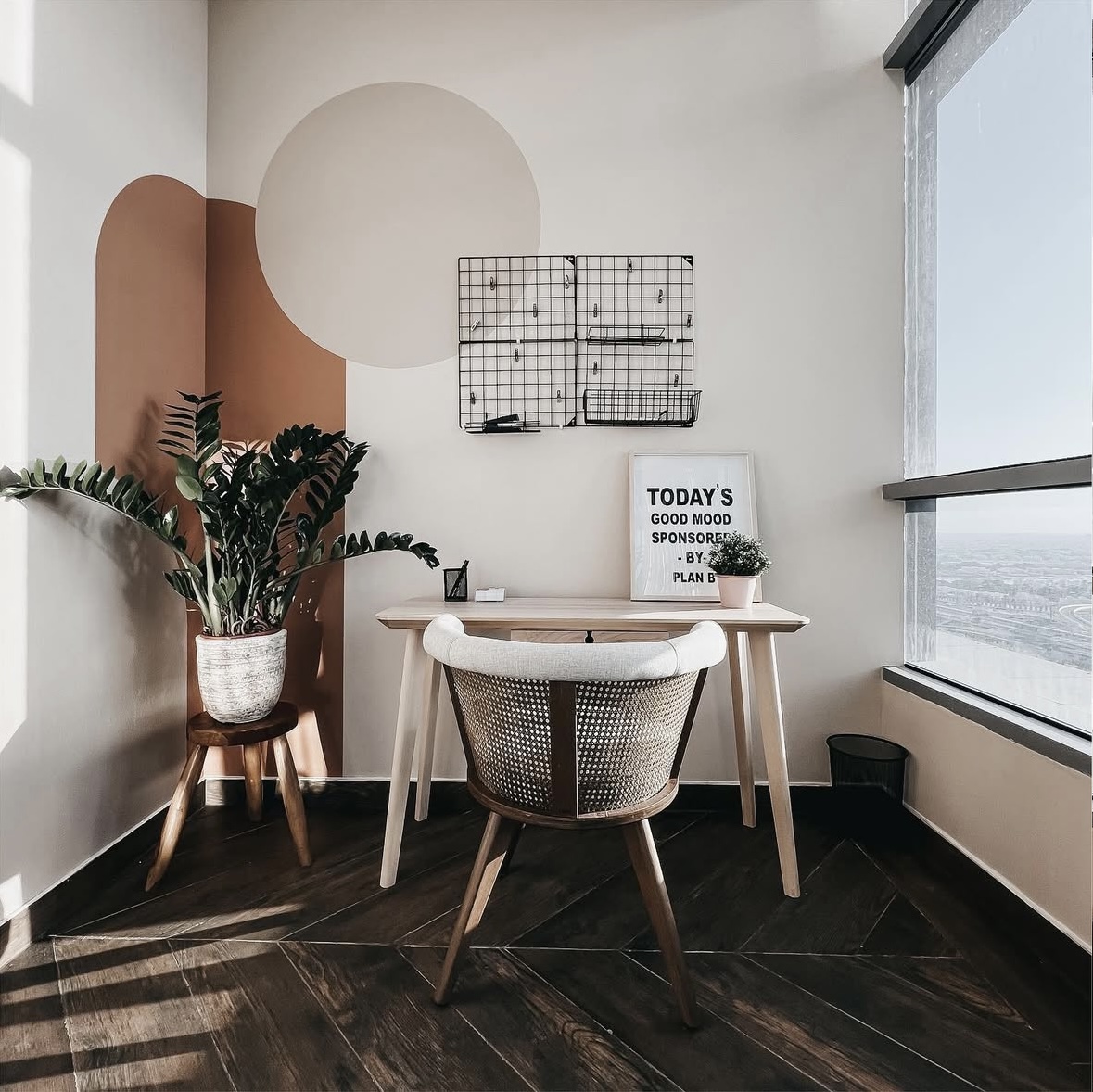 Private Study Room with City Views - Mahfal